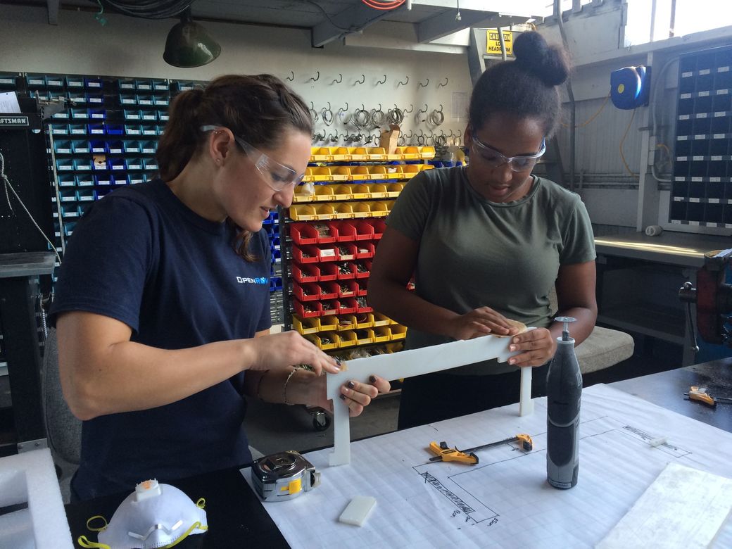 Girls Underwater Robot Camp Alameda | Field Notes
